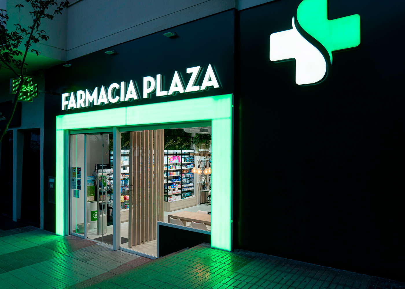 Fachadas de farmacias modernas, ideas y consejos - Inside Pharmacy